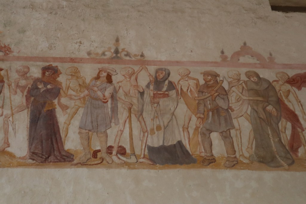 La peste noire, un tournant majeur dans le siège de Caffa - La Revue d ...